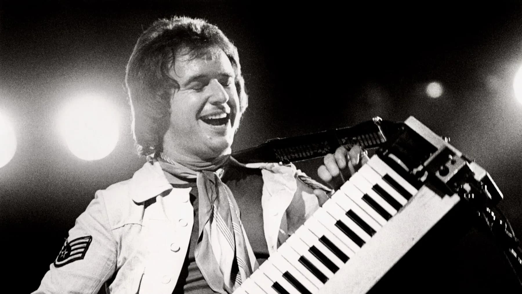 Gary Wright - Love Is Alive - Music Legend