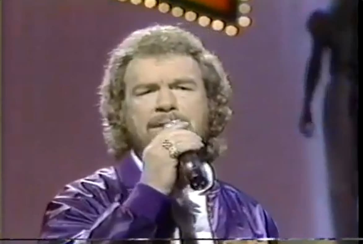 Gene Watson - Should I Come Home (Or Should I Go Crazy) (In Nashville ...